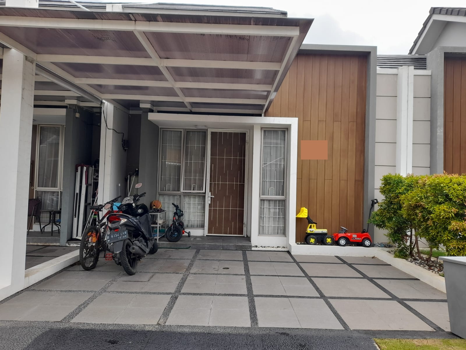 Rumah Minimalis 1 Lantai Kondisi Rapih Siap Huni di Grand Duta City ...
